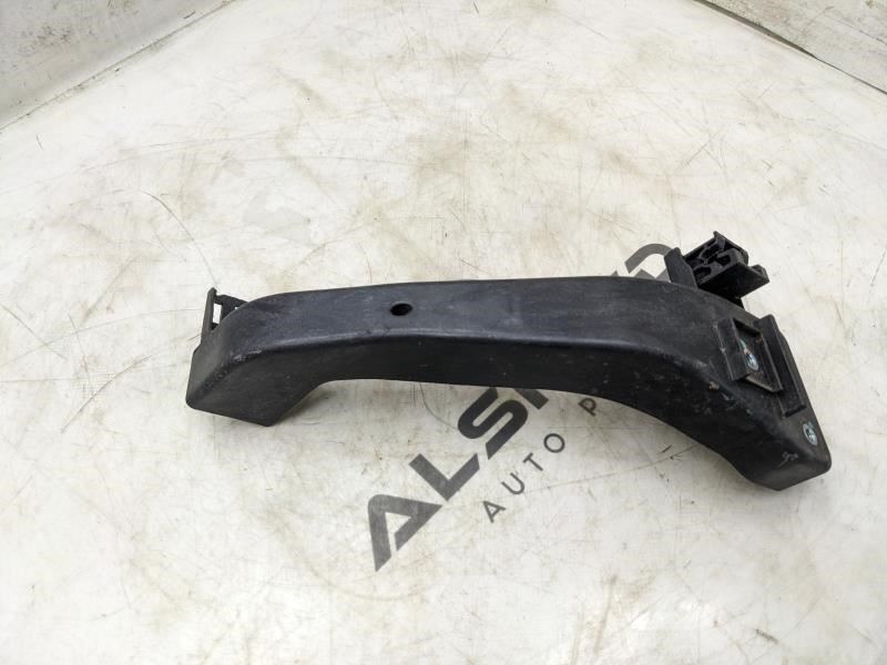 17-20 Hyundai Elantra Sedan Front RH Headlight Support Bracket 64128 ...