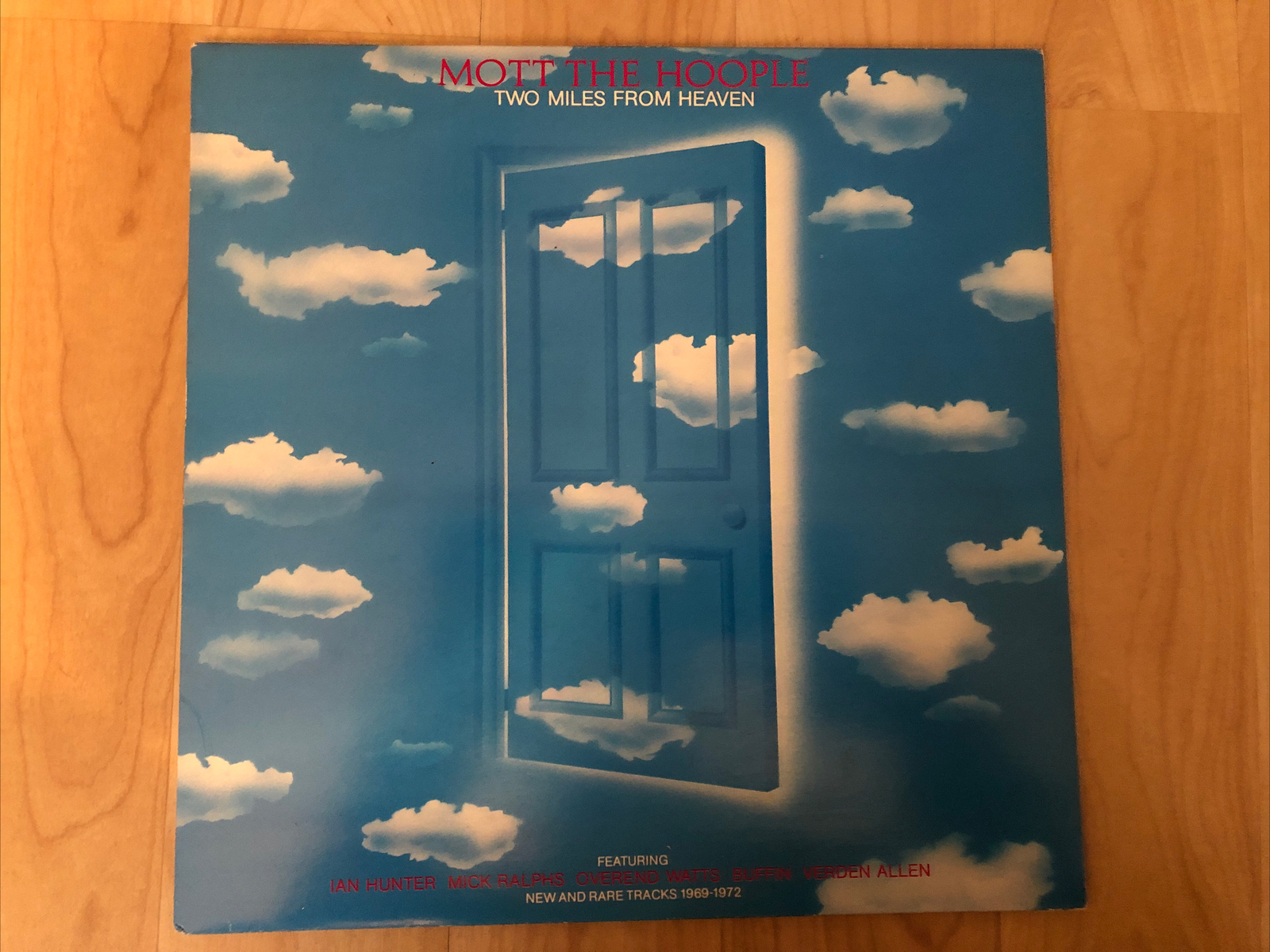 Mott The Hoople ‎– Two Miles From Heaven 1980 Island IRSP 8 Jacket NM ...