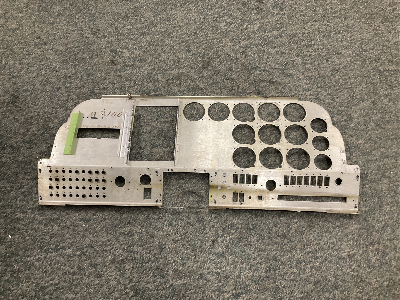 Beechcraft Sundowner Instrument Panel P/N 169-324008-19 | eBay