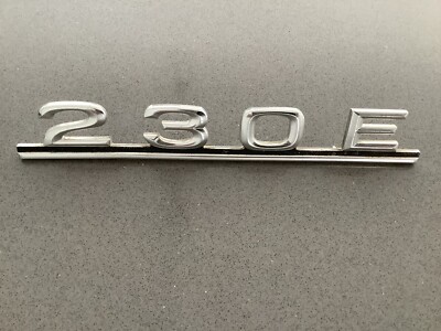 MERCEDES BENZ 1970s. (230 E) SEDAN GENUINE ALLOY BOOT BADGE!!! P/N.123 ...