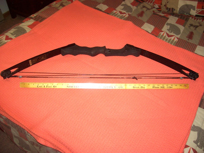 Rare Browning "BLACK KNIGHT" Compound Bow - 28"-30"/50-60lb/50% ...