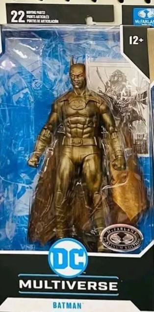 DC Multiverse Batman Action Figure Case of 6 W/Bronze Batman And ...