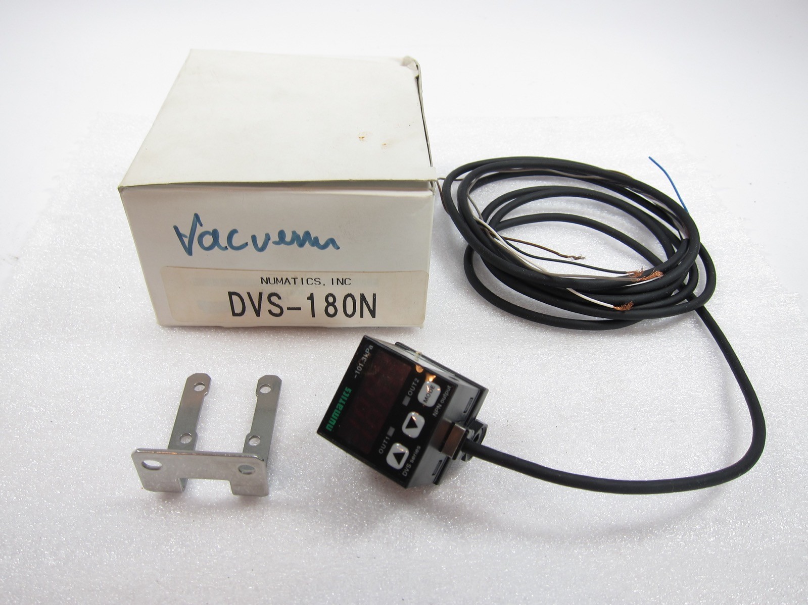 2 NUMATICS DVS-180N PRESSURE SENSORS for sale online | eBay