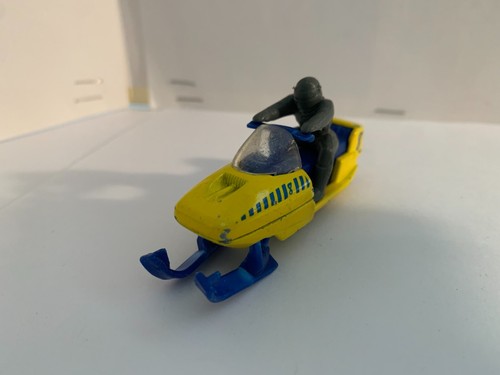 Matchbox SNOWMOBILE Diecast Car 1998 Mattel Yellow Blue Mobile Gray ...