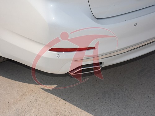 63147388765 Left Side Rear Bumper Reflector For BMW G30 5-Series Luxury ...