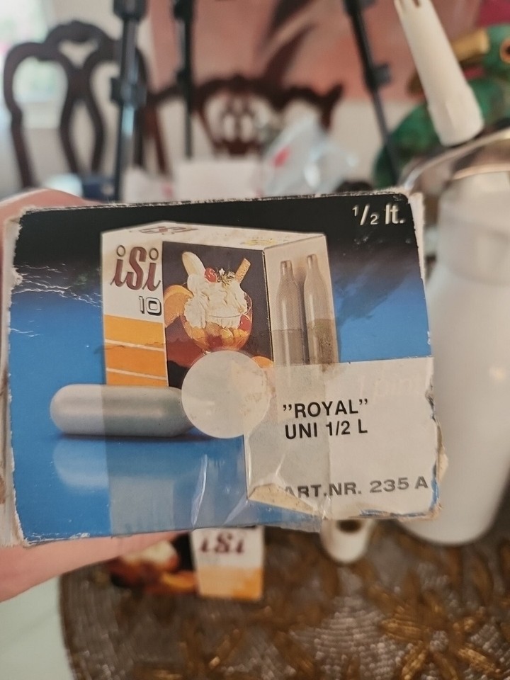 iSi Sahneapparat White Cream Whipper 1/2 lt. max / 1 Pint Austria | eBay