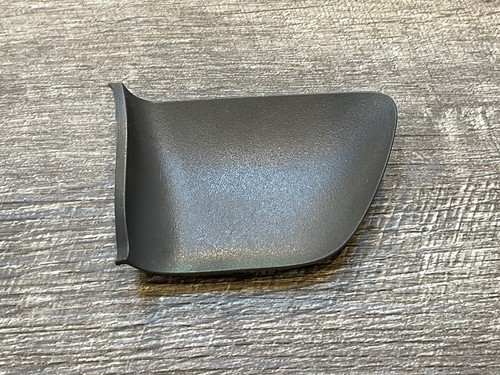 2002-06 Toyota Camry Gray Left Door Handle Screw Cover 69284-AA010 Used ...