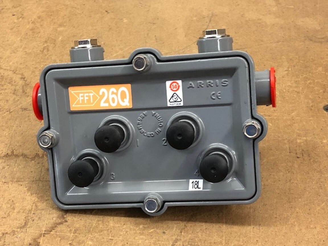 Motorola/Arris FFT4-xxQ 4 Port 1.2GHz Signal Distribution Tap- Various ...
