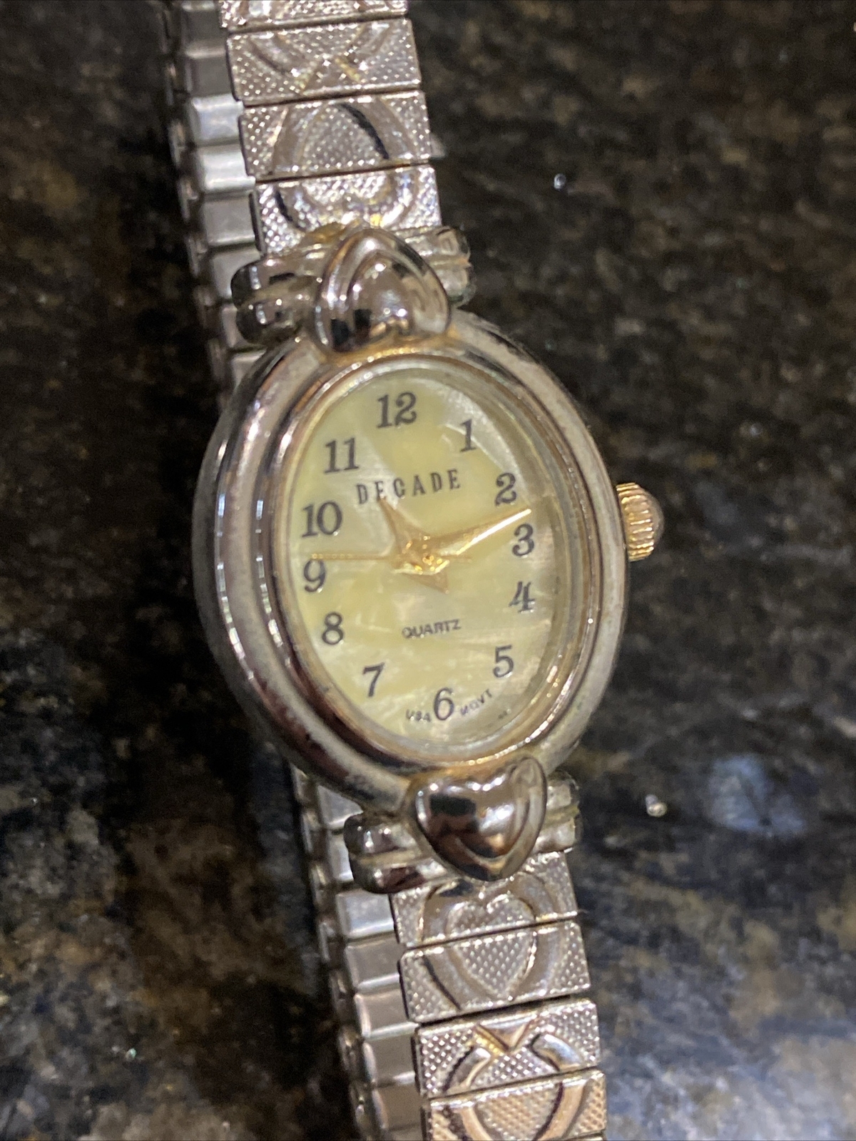 Vintage DECADE 44428 Ladies Quartz Watch Flex Band w VALENTINE Heart ...