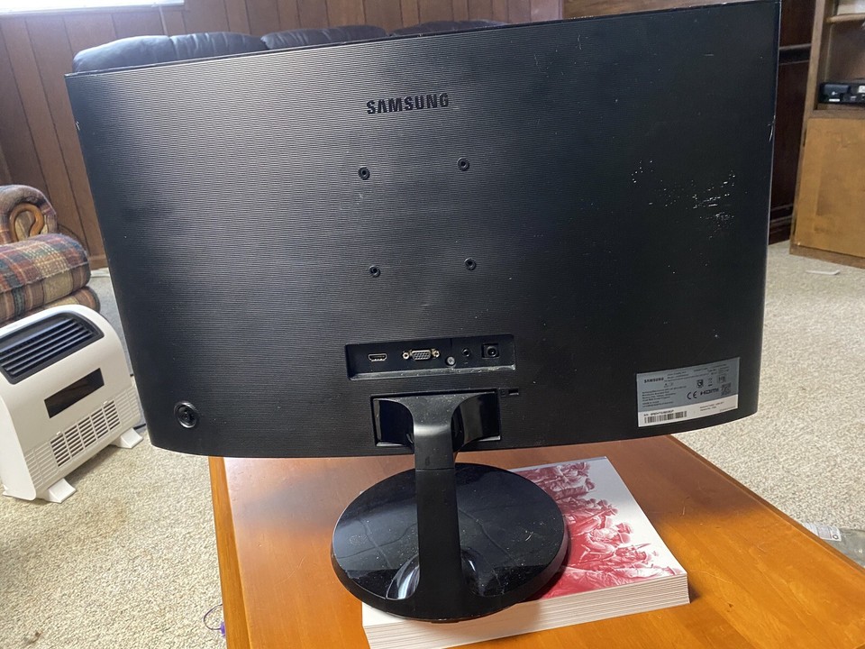 Samsung LC24F390FHUXEN Full HD Curved PC TFT Computer Monitor, 24" Inc ...