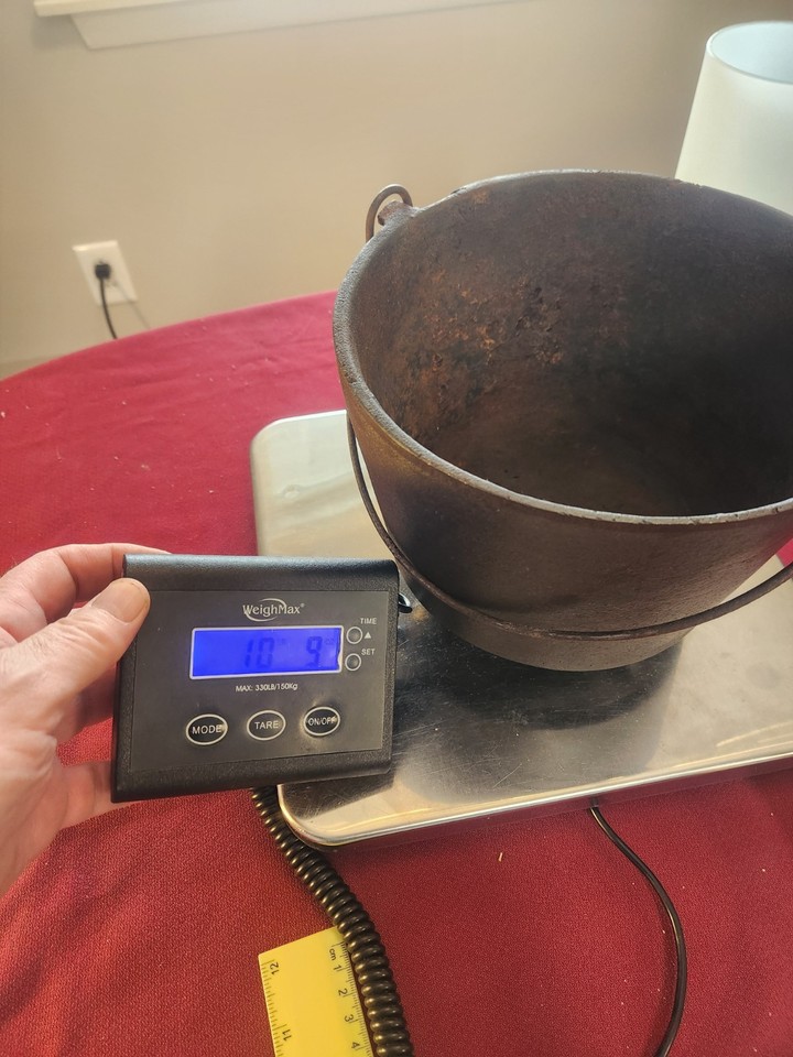 cast iron 3 legged pot kettle drum size footed HEAVY 7 inch tall 8 inch ...