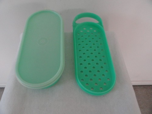 Tupperware Cheese Grater Small Jadite Green Oval Keeper 3 Pc Set #1375 ...