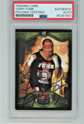 TERRY FUNK AUTO 2009 Topps Legends of the Ring #16 WWE WWF PSA DNA ...