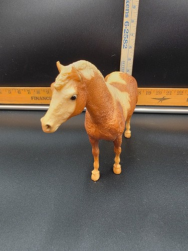 Vintage Breyer Horse Magnificent Tan & White Pinto Misty of ...