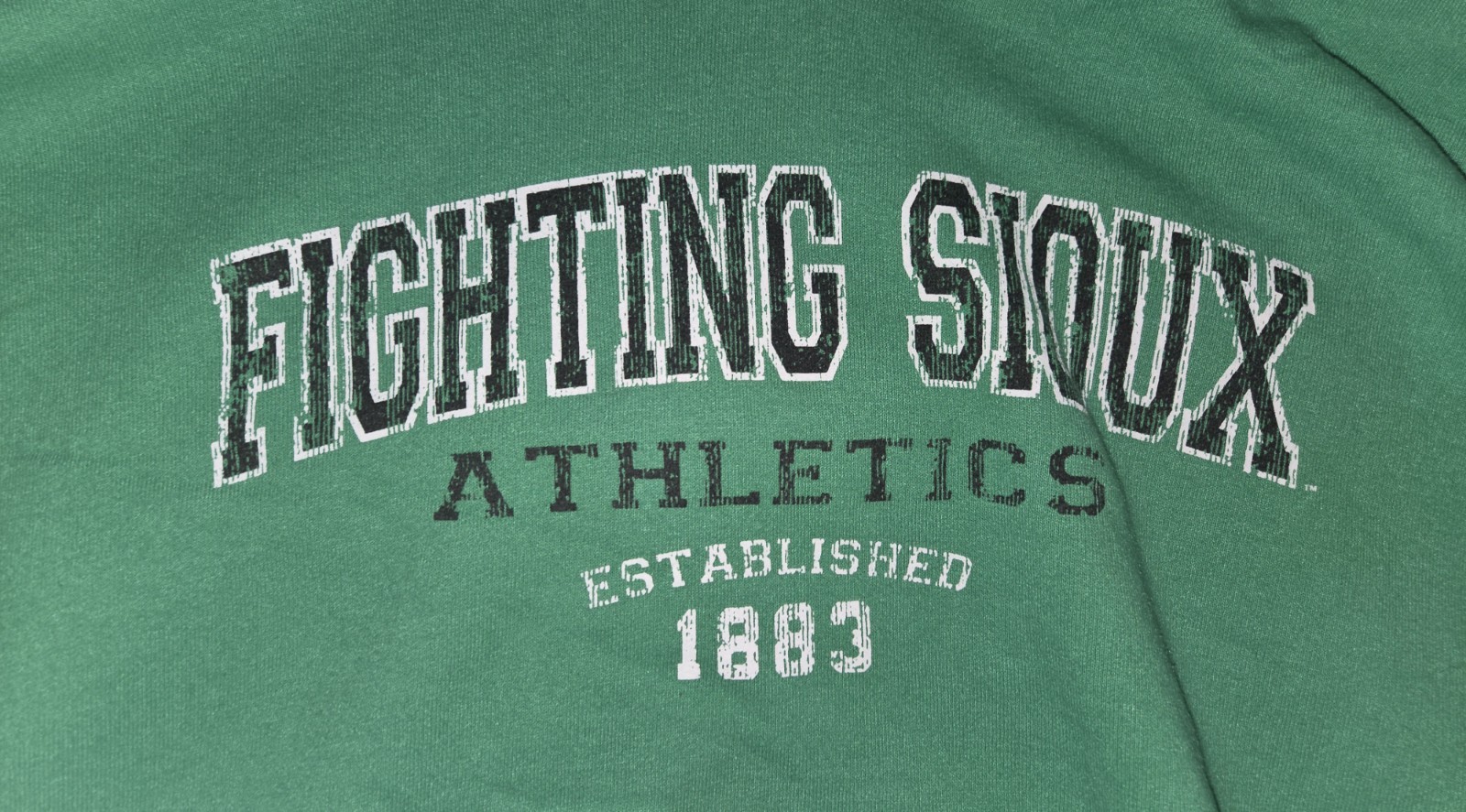 North Dakota Fighting Sioux Hoodie Sweatshirt Hoodie Green Size L UND ...