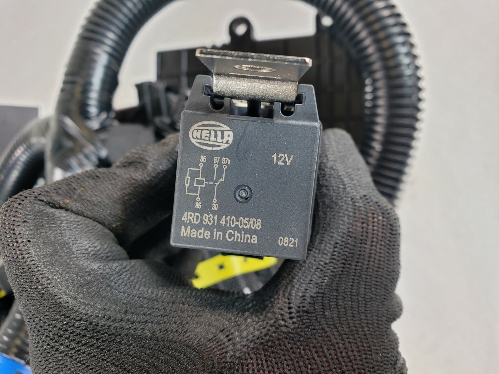 Hella Automotive Relay 12V Engines Standalone Drive By Cables Wiring ...
