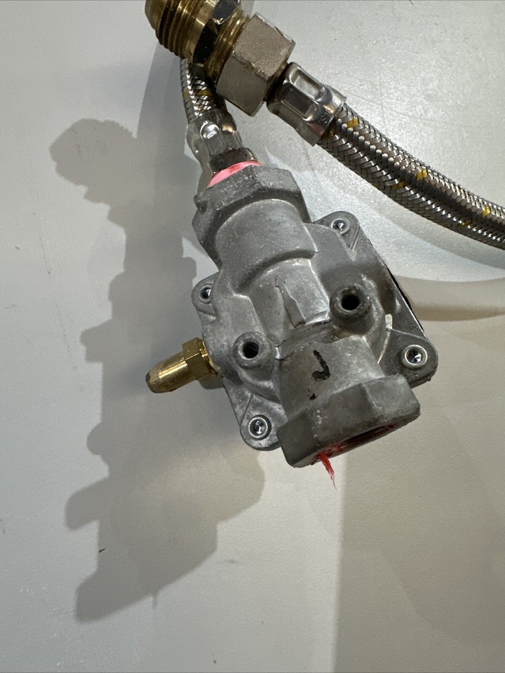 Siemens natural Gas cooktop - Gas Regulator End Adaptors & Flexi Hose ...