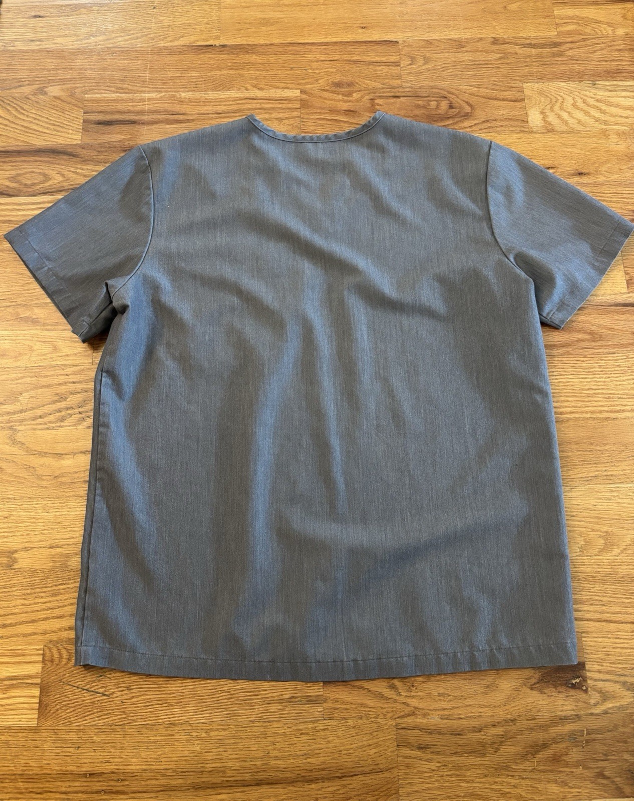 Figs Mens Sz Large Leon Three Pocket Scrub Top Shirt Graphite Gray | eBay