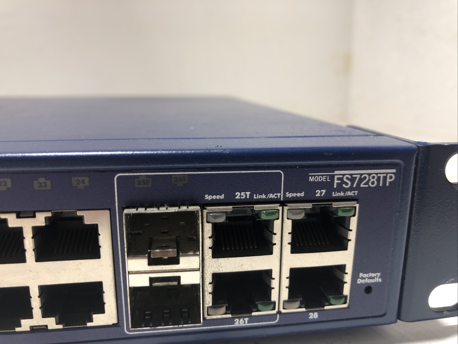 Netgear ProSafe 24+4 Smart Switch with POE FS728TP V1H2, With Ears | eBay UK