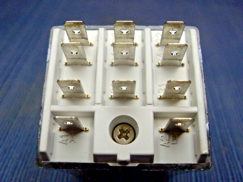 New--Allen-Bradley #700-HB33A1, 11 pin cube relay Ser. E | eBay UK