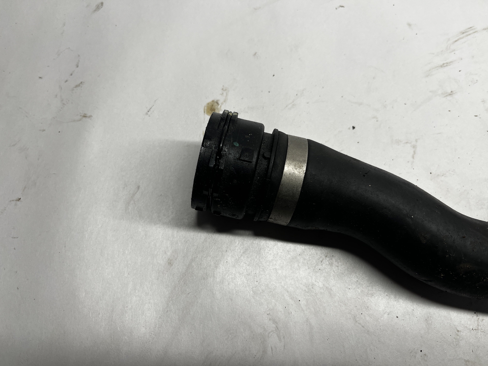 2014 AUDI A8 4H 3.0 TFSI Coolant Hoses UPPER WITH QUICK REALEASE ...