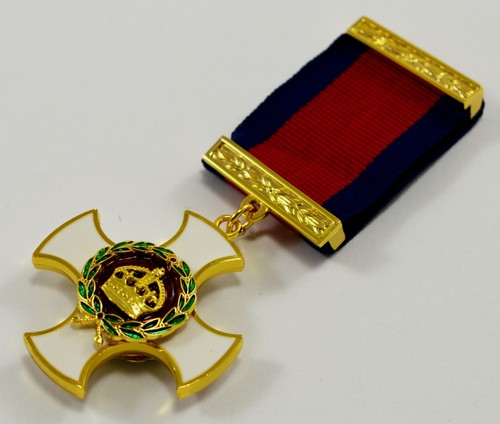 Stunning Full Size George VI Distinguished Service Order DSO Medal with ...