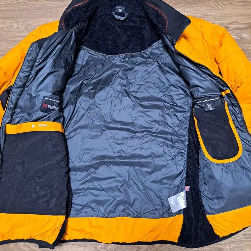 Montura Size L Men's Outdoor Hiking Climbing Jacket Excellent | eBay