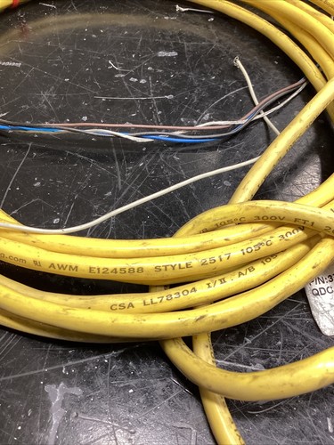 Banner AWM E124588 Style 2517 300V 65A LL6415 #228F31FML | eBay