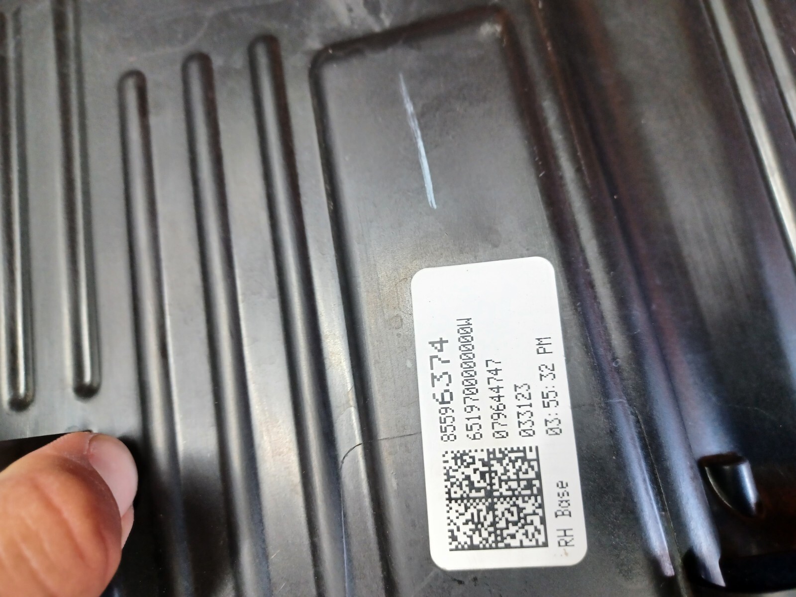 2022 - 2023 CHEVROLET TRAVERSE FRONT RIGHT SIDE LOWER FOG LIGHT OEM ...