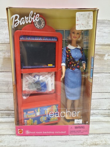 Barbie Doll Teacher 2000 School Room Backdrop Mattel 50613 Pink Box ...