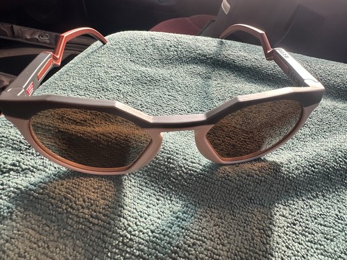 Oakley HSTN Sunglasses OO9242-0652 Matte Carbon Frame W/ PRIZM Tungsten ...