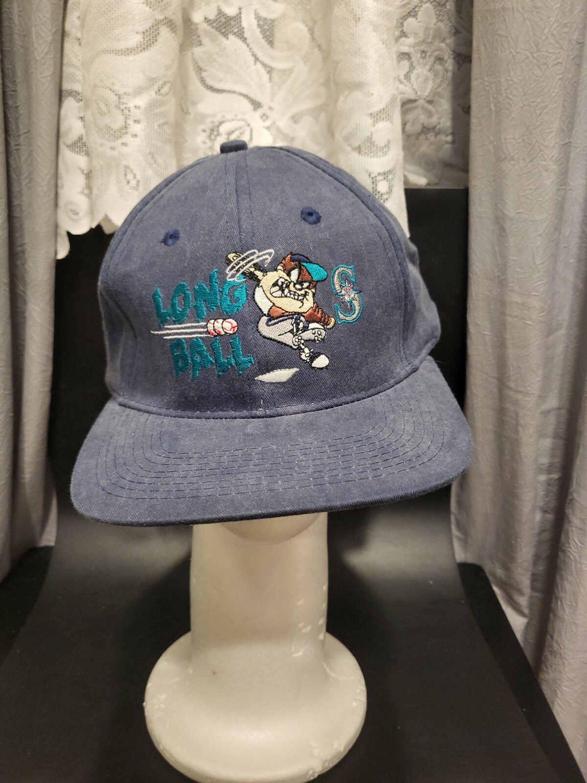 VTG Looney Tunes TAZ Tasmanian Devil Long Ball Hat Ca… - Gem