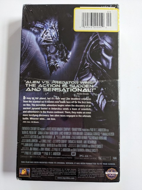 Alien vs. Predator (VHS, 2005, Full Frame) for sale online | eBay