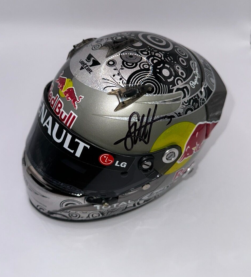 Sebastian Vettel signed 2010 Red Bull Abu Dhabi Championship 1:2 Helmet ...