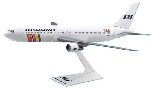 Flight Miniatures SAS Scandinavian Boeing 767-300 Desk Top 1/200 Model ...