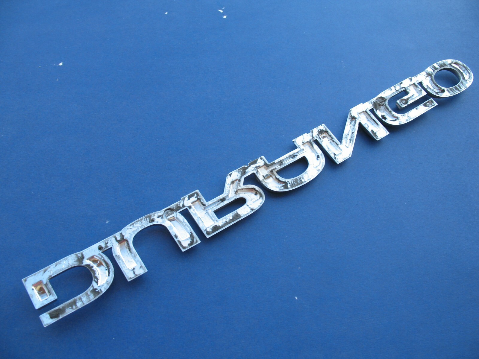 04 05 06 07 08 09 DODGE DURANGO REAR GATE LID CHROME EMBLEM LOGO BADGE ...