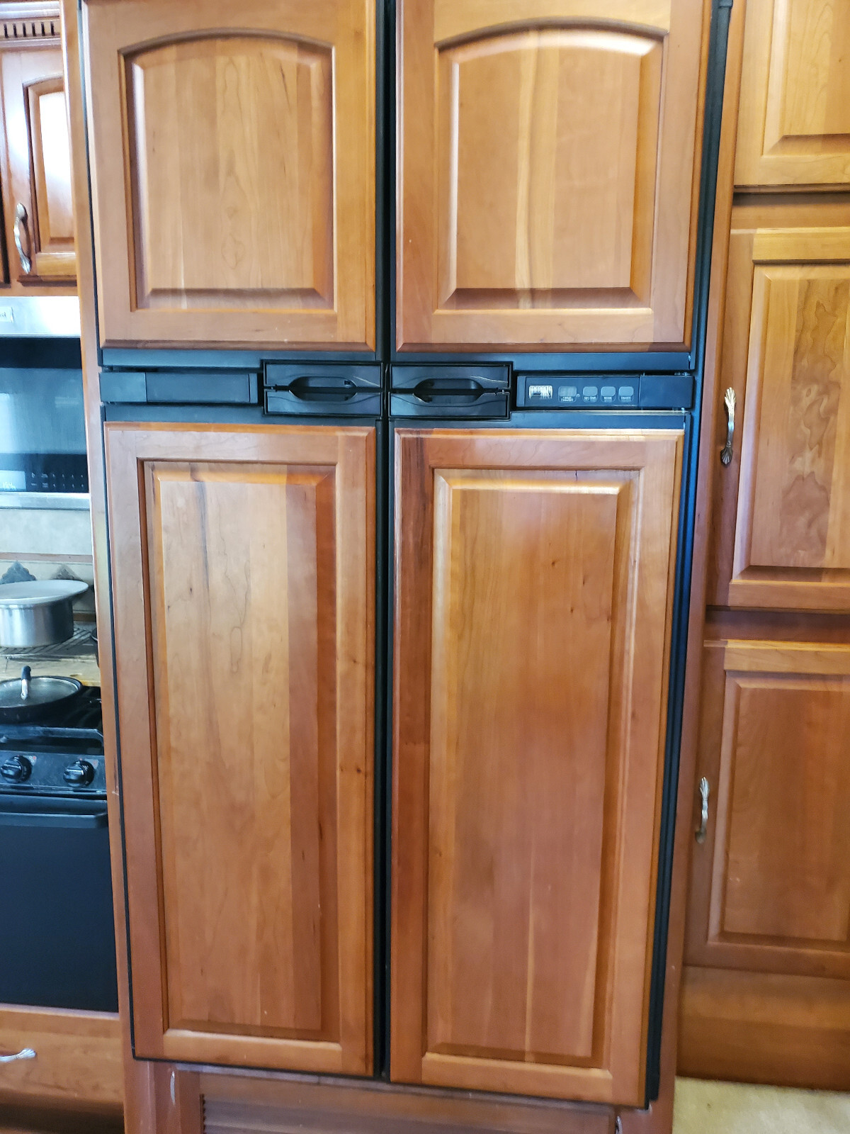 Model 1210 Norcold RV LP/ Electric 12 Cubic Ft. Refriderator | eBay