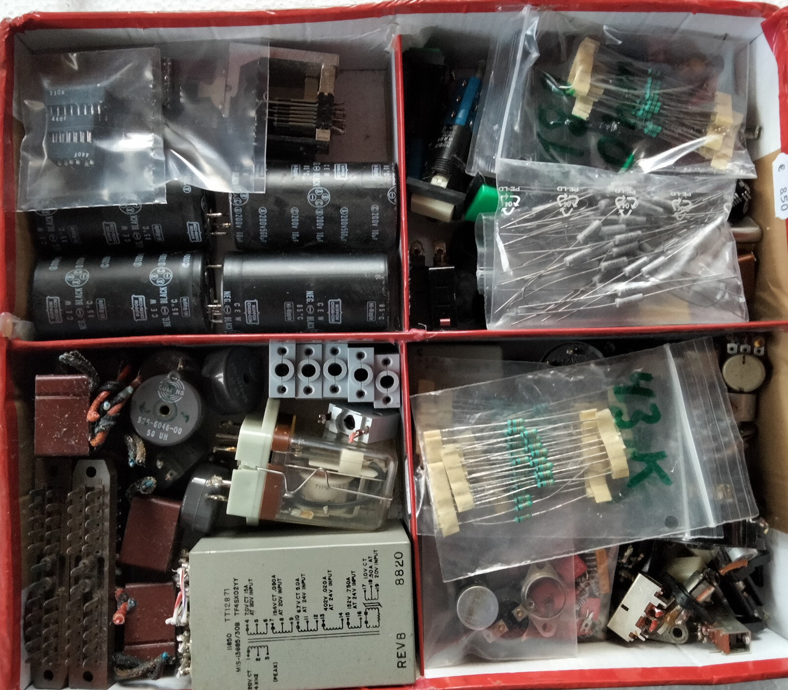 Diverse elektronische Bauteile, Elektronikbauteile, Sortiment " 1 ...