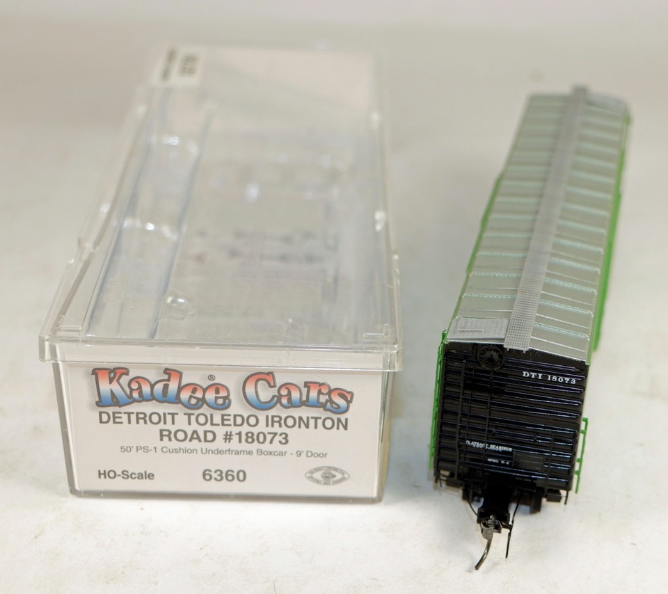 Kadee Cars #6360 50' PS-1 Box Car Detroit Toledo & Ironton #18073 1/87 ...