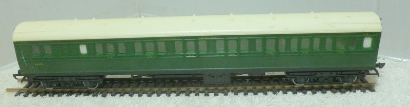 Tri-ang R750 Southern SR 1st & 3rd Composite Brake Coach - OO Gauge ...