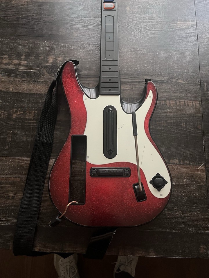 Nintendo Wii Guitar Hero Controller GH5 95911.805 Red Starburst w ...