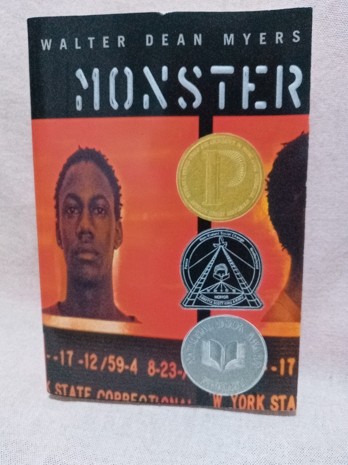 Monster , Myers, Walter Dean 9780064407311| eBay