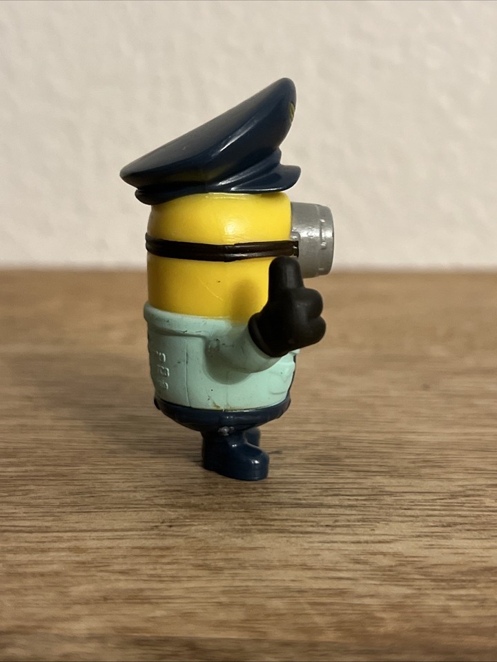 Minions Police Minion 2.5” Figure PVC Universal Studios Toy | eBay