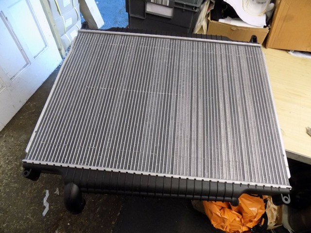 PCC500300 Radiator Water Land Rover Range Sport V8 TD SE Year 2005 ...