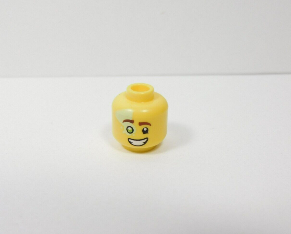 LEGO Male Boy Dual Sided Yellow Head w/ Smile Smirk Minifig M7 | eBay
