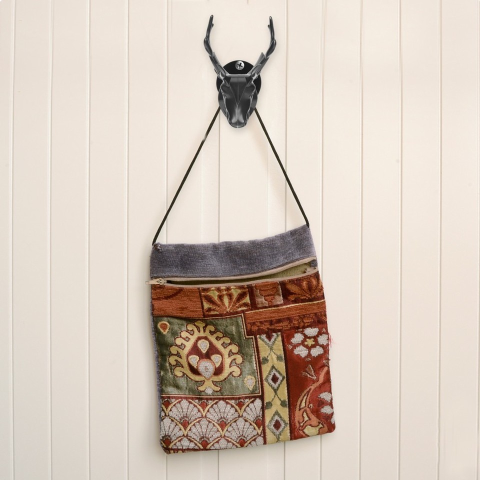 Creative Deer Head Hook Iron Art Hook Room Hanger Wall-Mounted Coat ...
