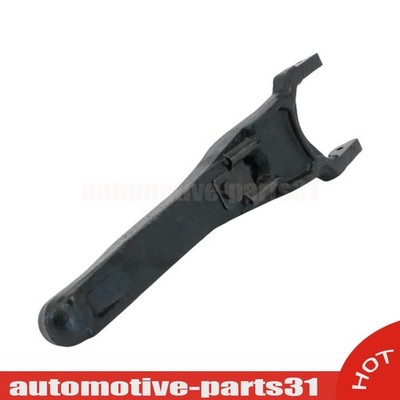 MD747524 NEW Clutch Release Fork For Mitsubishi Outlander Eclipse ...