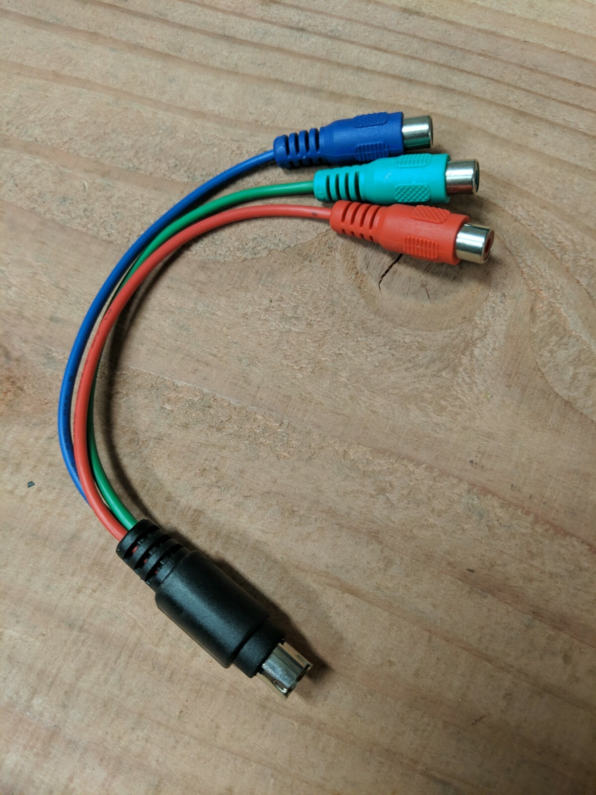 7 Pin S-Video Male to 3 RCA Female RGB Component HD TV Converter ...