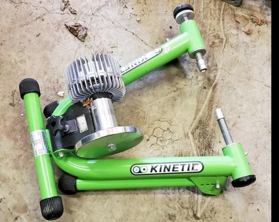 Trainers & Rollers - Kinetic Bike Trainer - Nelo's Cycles
