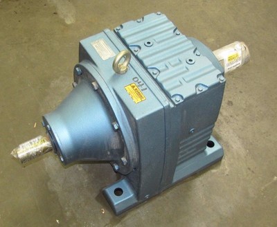 SEW-EURODRIVE R137 12.83:1 RATIO WORM GEAR SPEED REDUCER GEARBOX ...